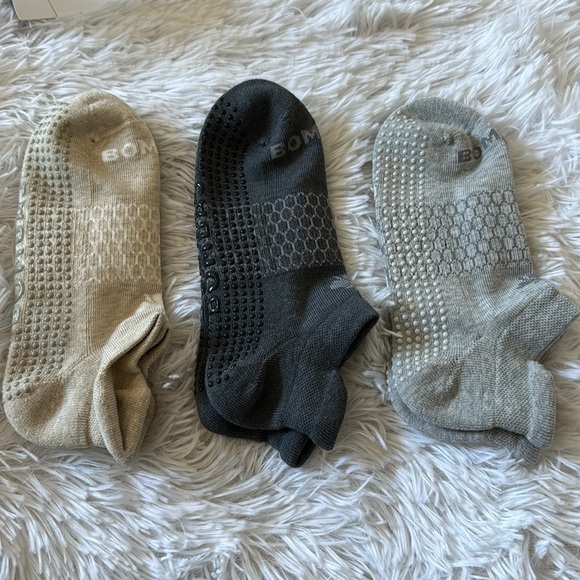 Bombas Accessories Bombas Womens Gripper Ankle Socks 3 Pack Poshmark